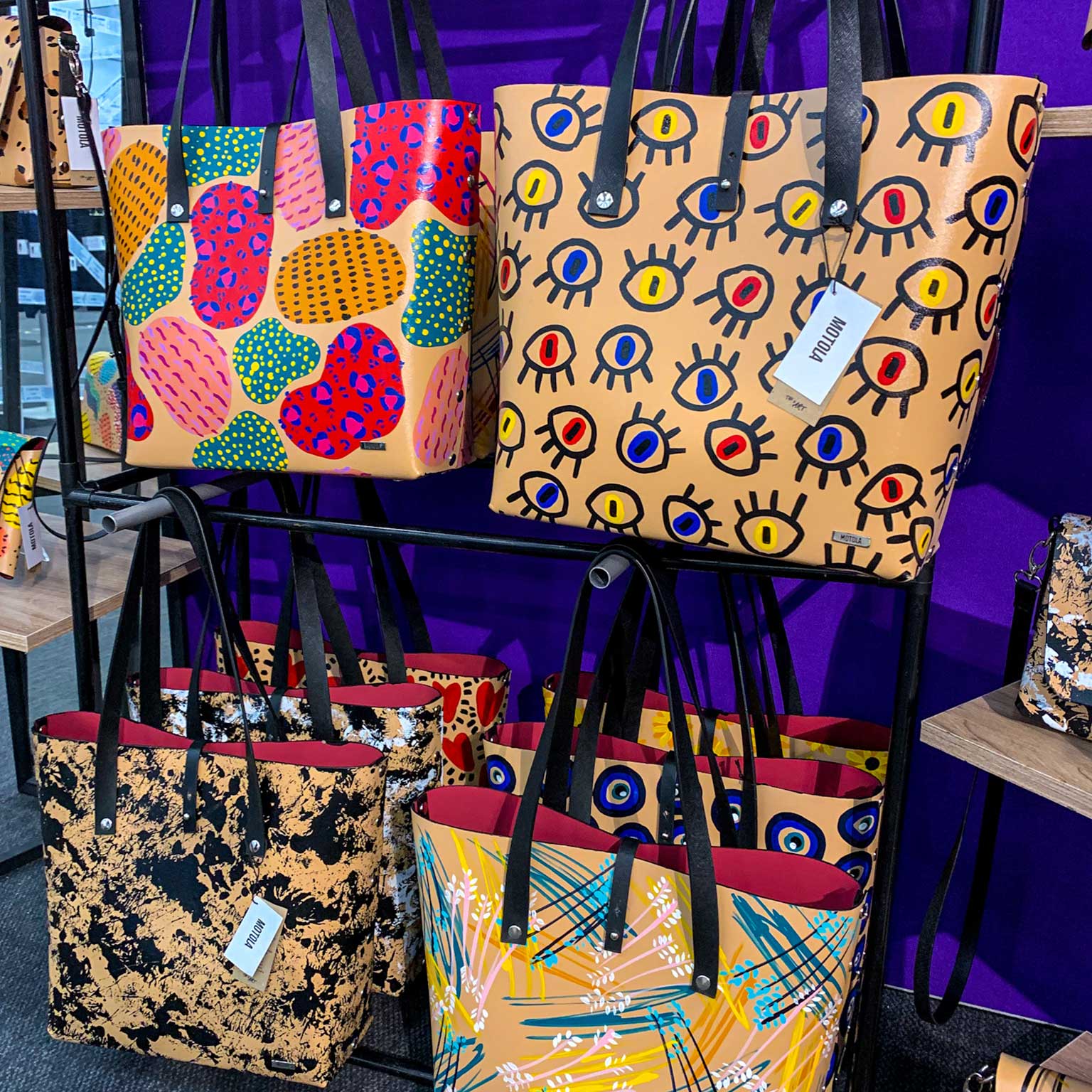 Totes – Motola USA